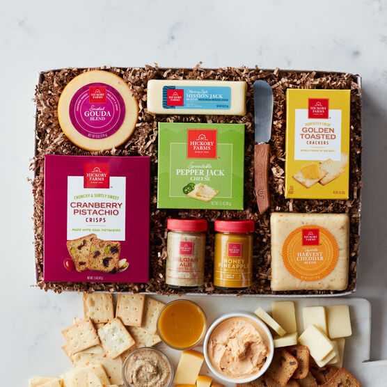 Savory Snacktime Gift Box | Hickory Farms