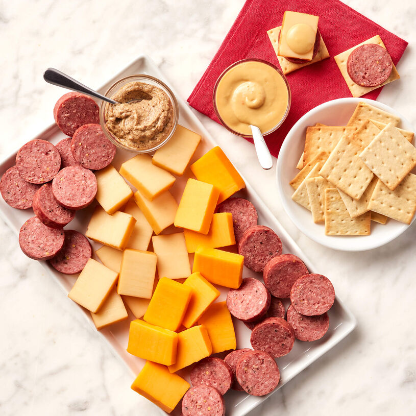 Classic Beef Gift Box | Hickory Farms