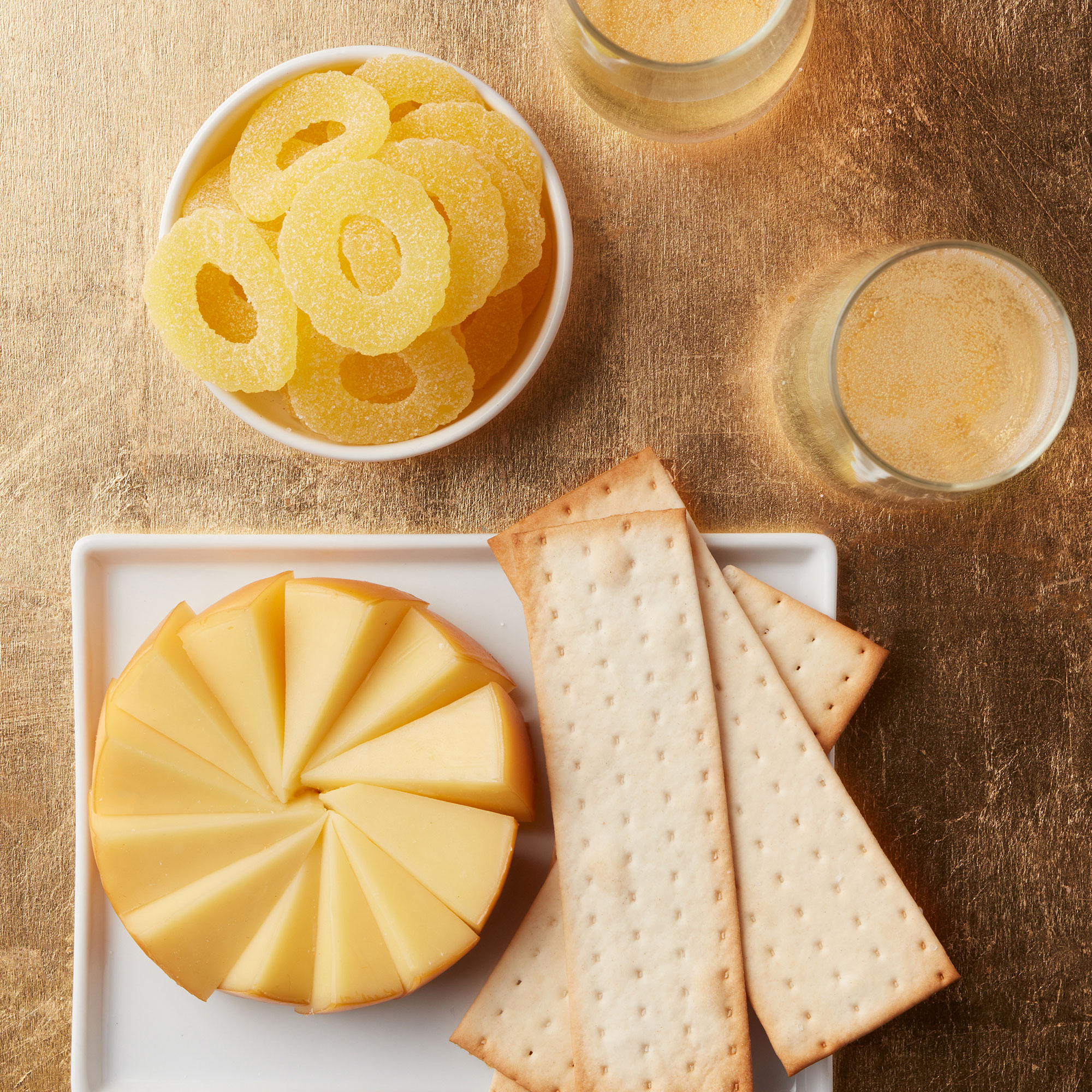 Celebration Sparkling Wine & Snack Collection - $64.99 | Hickory Farms