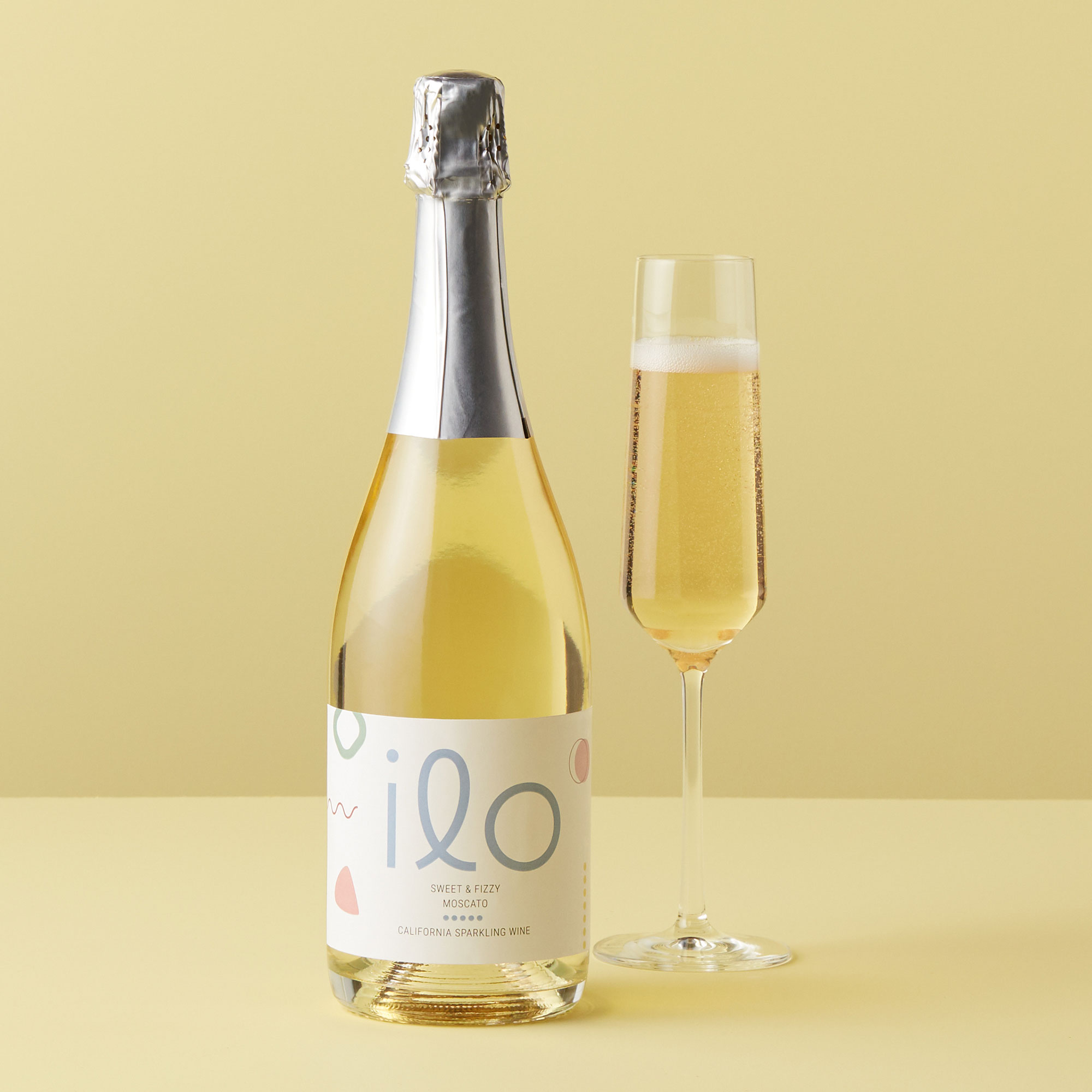 Ilo Moscato California Sparkling Wine | Hickory Farms